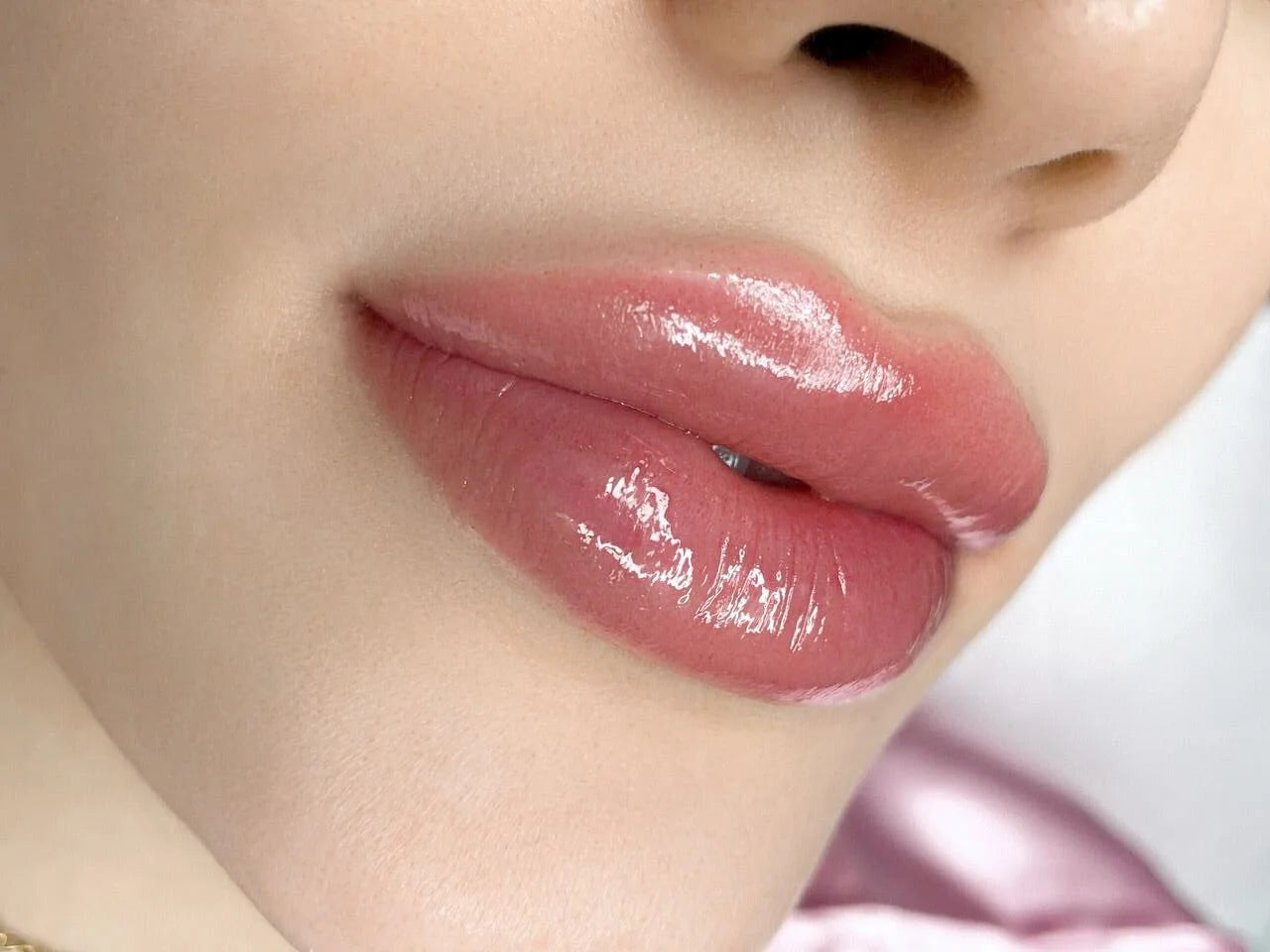 Guia de cuidados pós-nanopigmentação labial – Natalia Beauty Shop